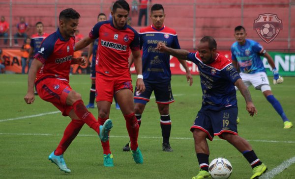 Trifulca en el futbol nacional, siete expulsados